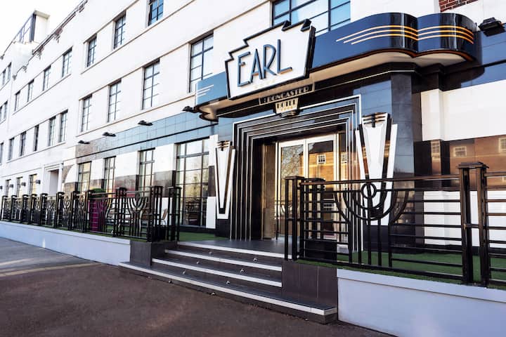 Art Deco Charm At The Earl Of Doncaster Hotel - Doncaster