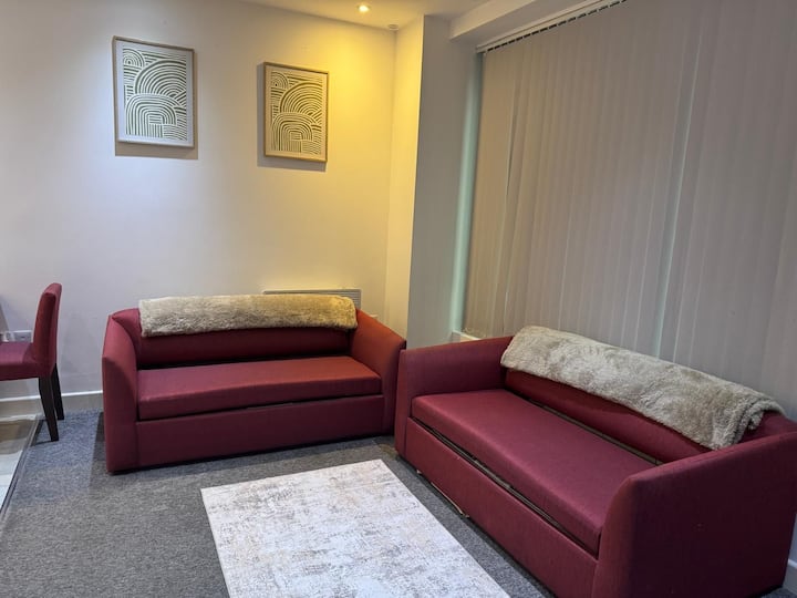 Twickenham Summer Get Away With Lots Of Fun - Hounslow