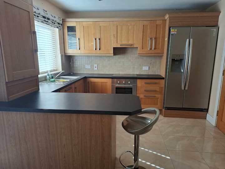 3 Bedroom Terrace House - 