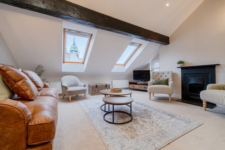 Bishops Loft, 
Derry/l'derry
City Centre - Derry