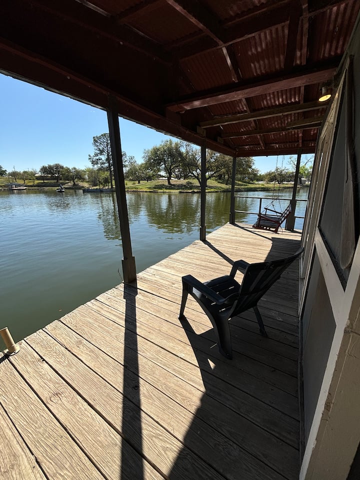 Cozy Family Cabin On Lake Lbj - Kingsland, TX