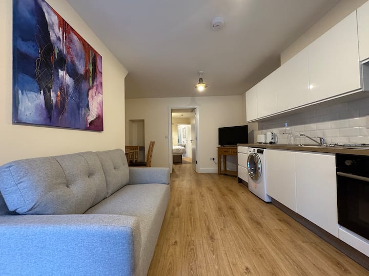 The Art House 16 - Bohermore Galway - Galway