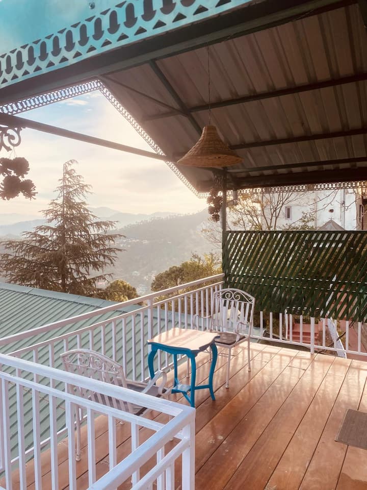Hillside Cottages W/ Home Meals & Views, Hp - Kasauli