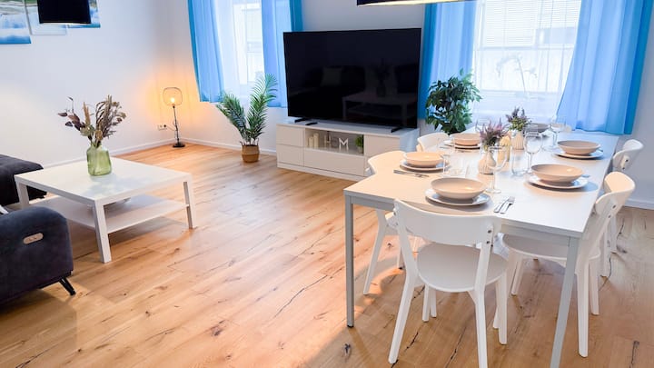 Nova I Wuppertal City Apartment "London" - Wuppertal