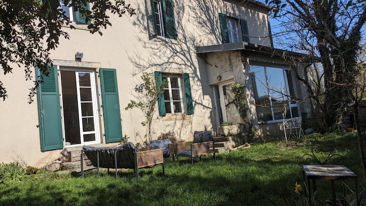 Chambre Cosy Avec Jardin 
(Proche Gare) - Besançon