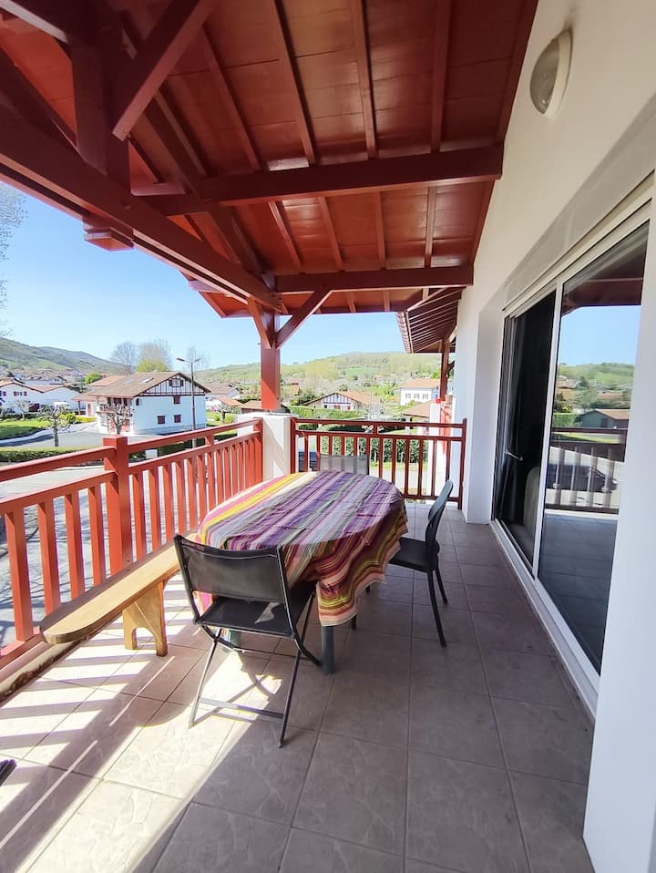T2 Avec Grande Terrasse 52m²– Calme Au Pays Basque - Itxassou