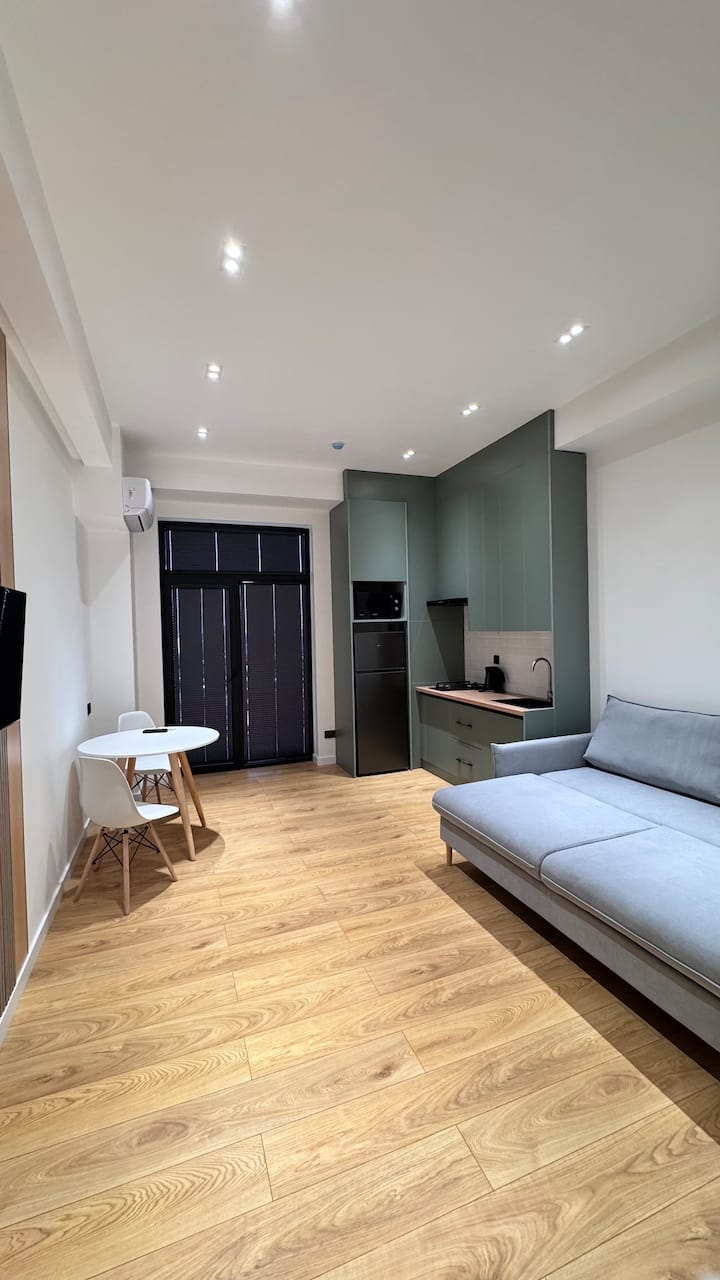 Просторная и светлая комната студия новая - Uzbekistan