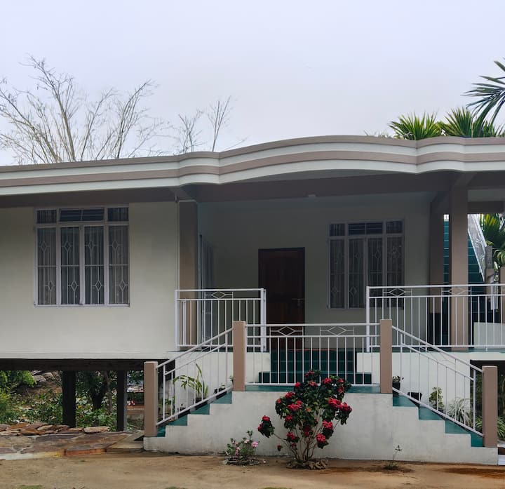 Travellers Homestay, Mawlynnong - Mawlynnong