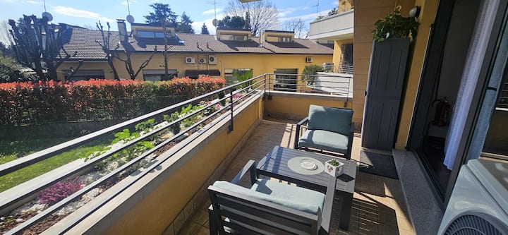 Spazioso Monolocale Con Terrazzo • Malpensa/milan - Busto Arsizio