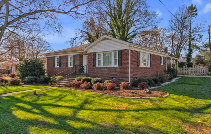 The Sweet Celeste Home In Cherrydale Greenville - Saluda Lake, SC