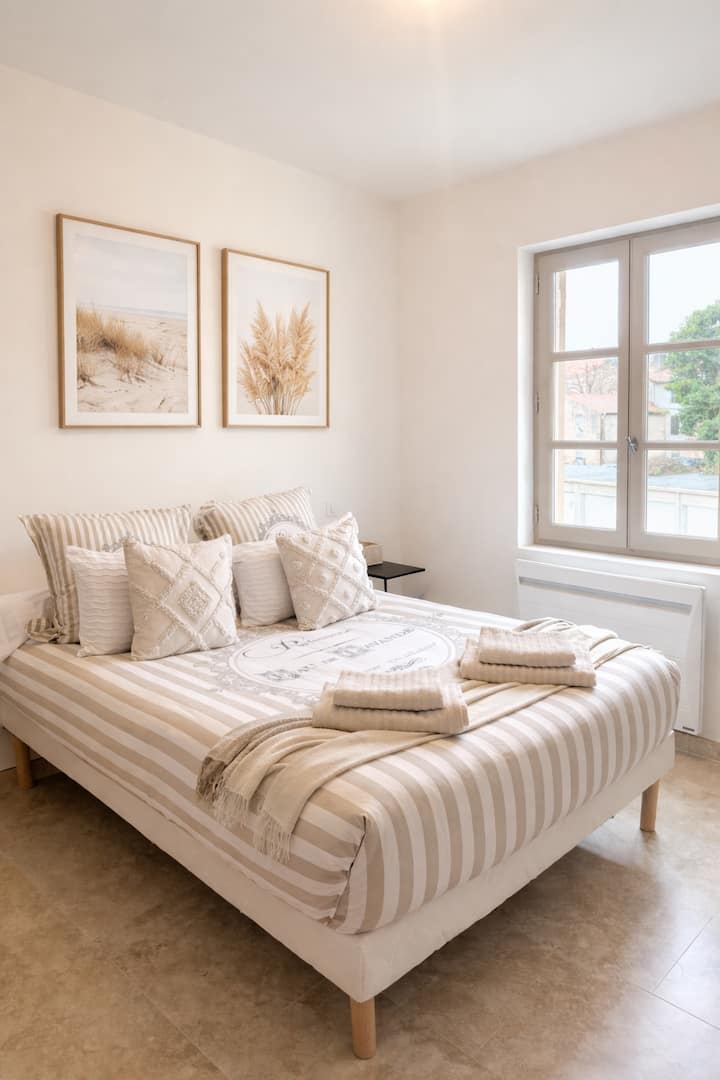 Charmant T3 Ensoleillé Au Centre Avec Terrasse - Tarascon