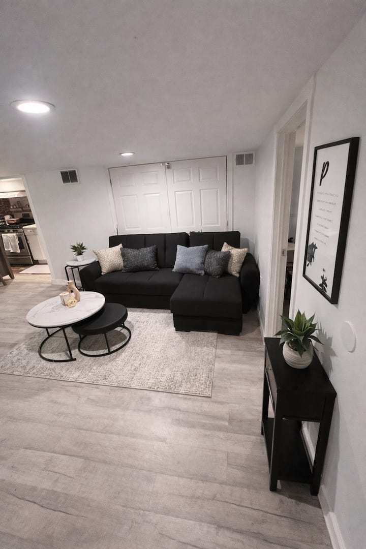 Landing Pad - Mariners Harbor - Staten Island NY