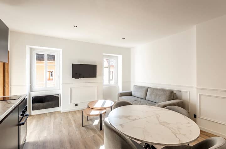 ÉLégant T2 Rénové • Hyper Centre • Calme Confort - Thonon-les-Bains