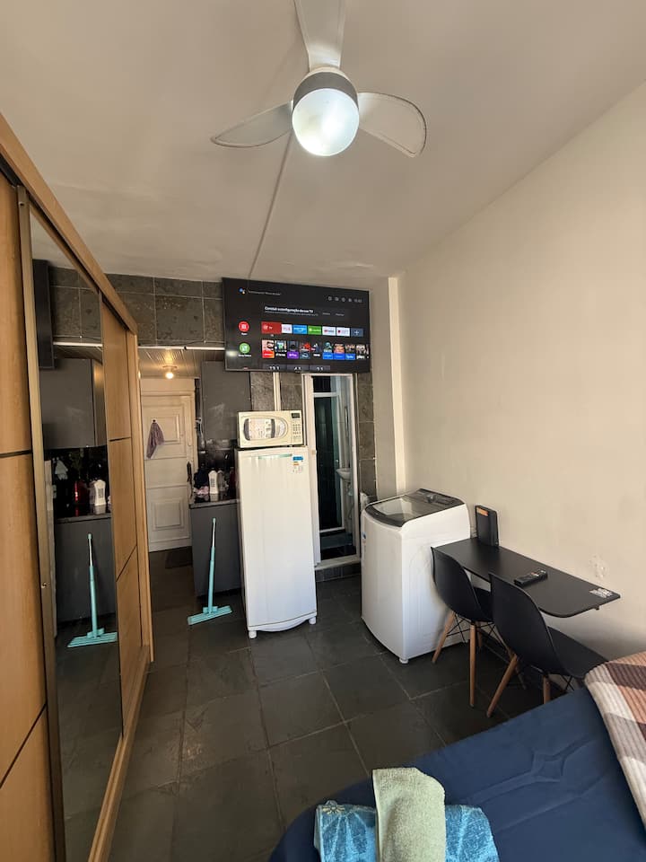 Venham Relaxar A Uma Quadra Da Praia De Copacabana - Copacabana