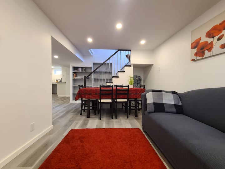 Cozy 1br Retreat Near The Lake - Montreal