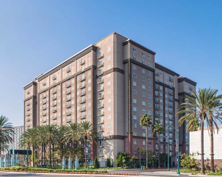 Disney Dream: Walk To Parks + Rooftop View - Anaheim