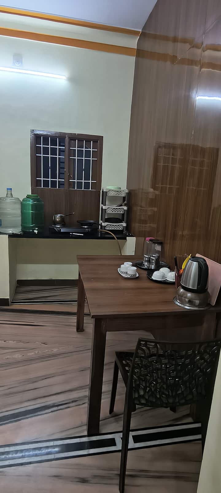 1 Bhk Flat @ Alamelumangapuram, Vellore - Vellore