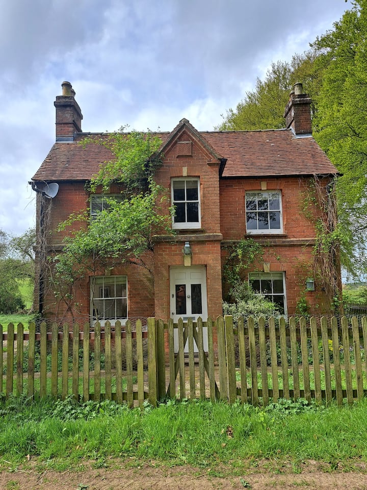 Gardeners Cottage - ベージングストーク