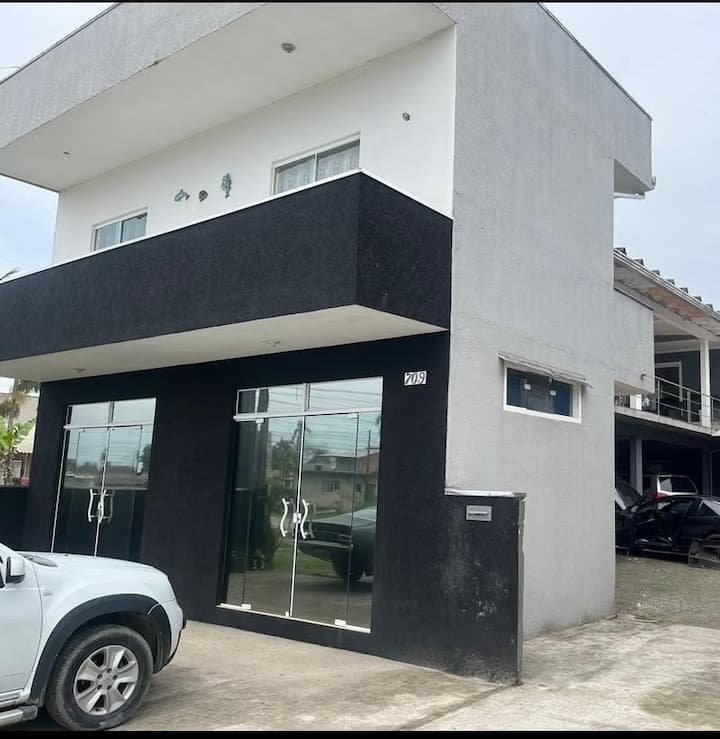 Kitnet Na Praia. - Itapoá