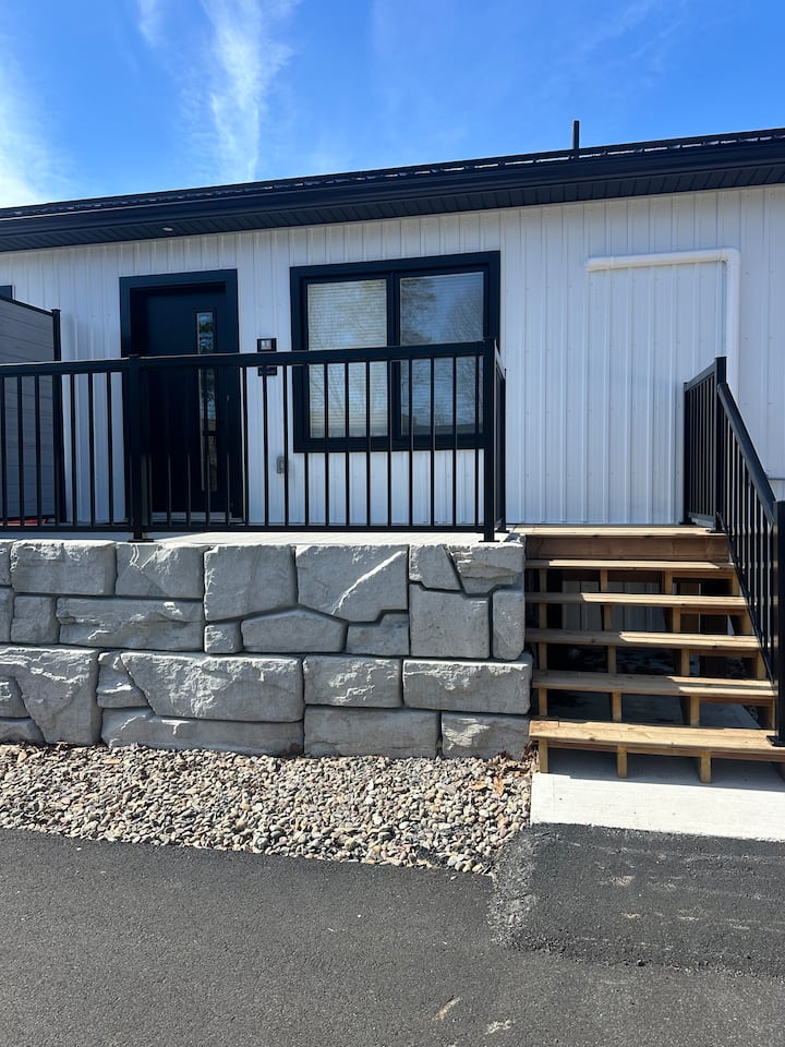 The Barron Suite - 4 - Wolfville