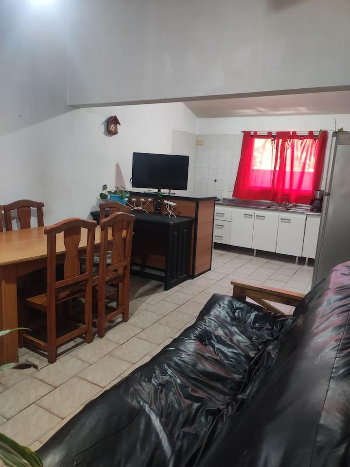 Alojamiento Cómodo, Seguro Y Económico. - Villa Carlos Paz