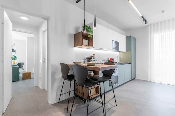 Grande Casa Nuova Ed Elegante, 2 Garage Inclusi - Mailand