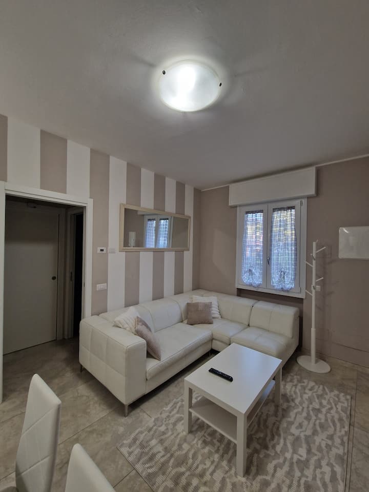 Esclusivo 4 Posti Letto [2 Minuti Dalla Spiaggia] - Desenzano del Garda