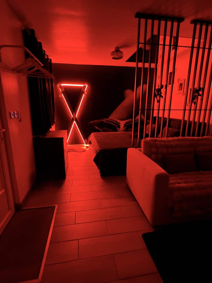 Le Refuge Des Désirs - Suite Privée Avec Balnéo - Reims