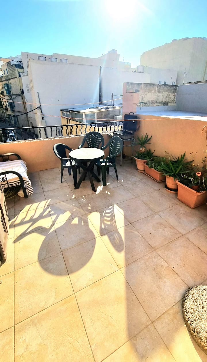 Lovely Studio Apartment - Malta