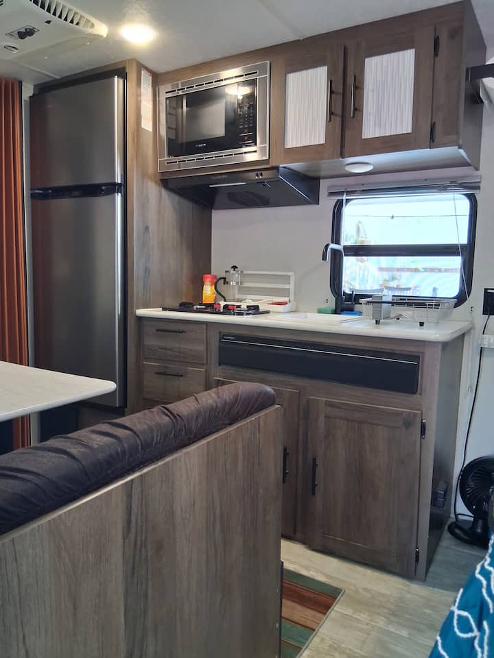 Cozy Camper Near Downtown & Silver Springs - Ocala, FL