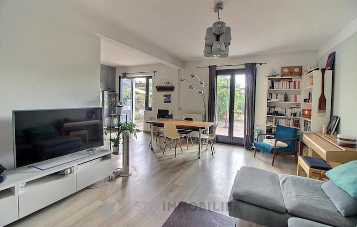 Grand F4 Rez De Jardin D’une Maison - Ajaccio