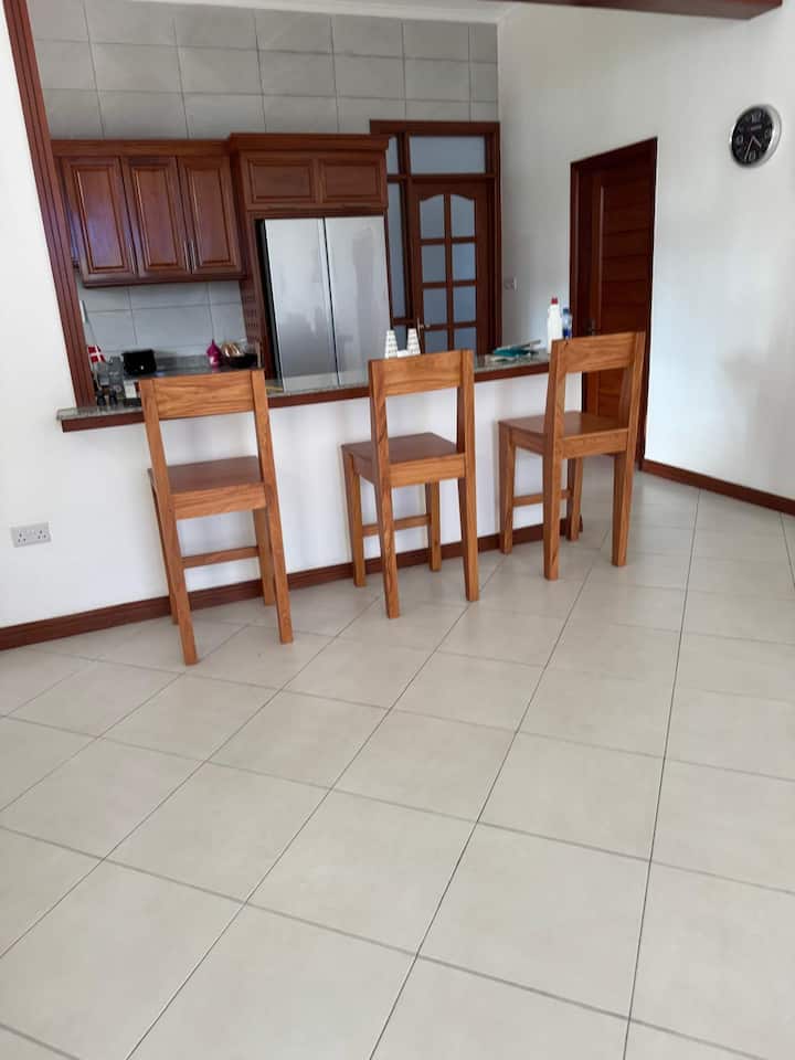 Ocean Breeze Living-contemporary 3 Bedroom House - Dar es Salam