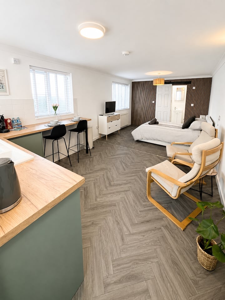 Modern Studio-newquay-great Location With Parking - Newquay