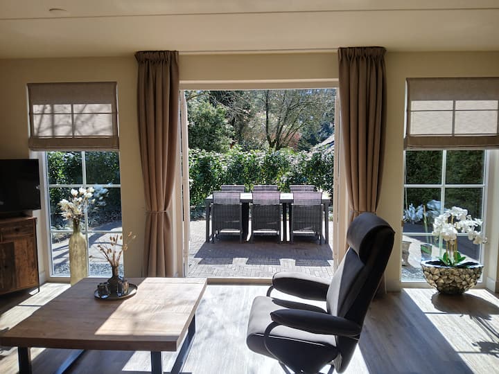 Gezellige Vakantie Bungalow - Ede