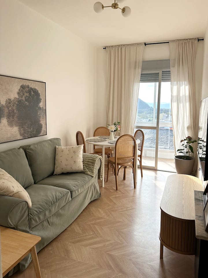 Junto Al Castillo. Vistas, Atardeceres Y Tranquilo - Ponferrada