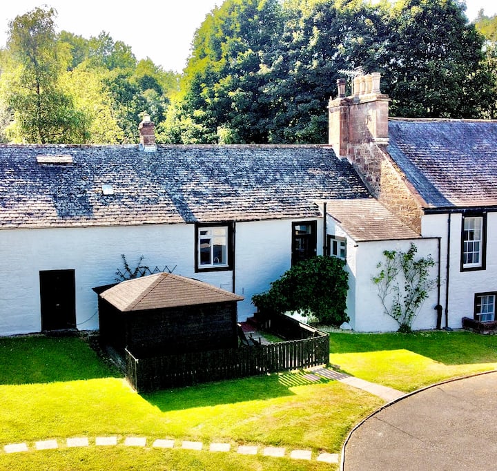 Design Lux Romantic Cottage, On Georgian Farm - Écosse