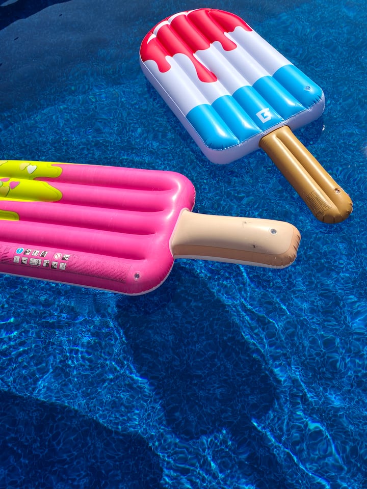 Retro Retreat - "The Ultimate Sleepover House" - Prince Edward Island