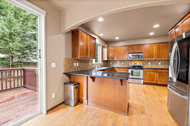 Ev6: Private Villa: Accessible, Long-term Too - Everett