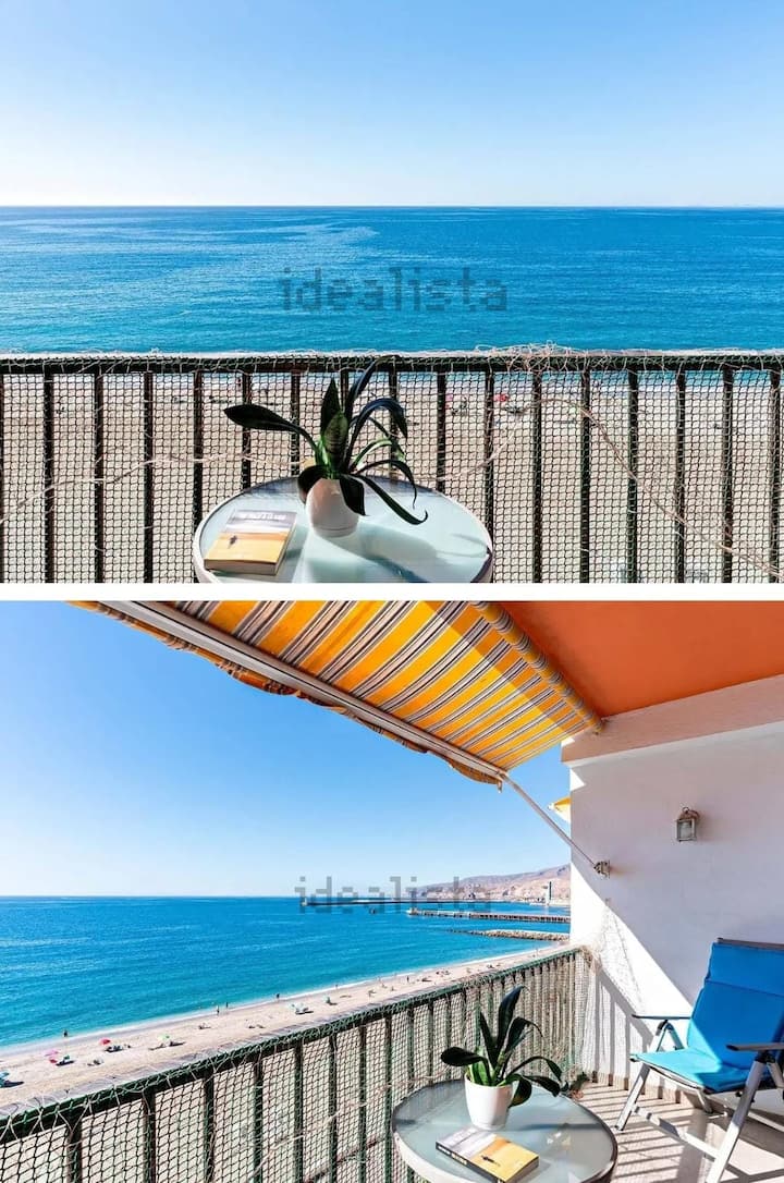 ¡Primera Línea De Playa En Almería! - Almería