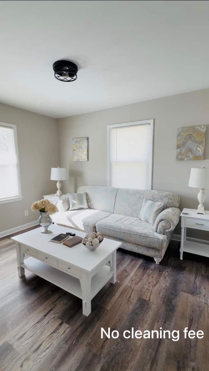 The Cozy Duplex - High Point, NC