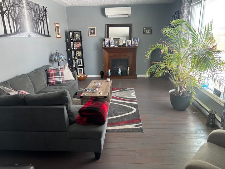 On The Hill - Sussex, NB, Canada