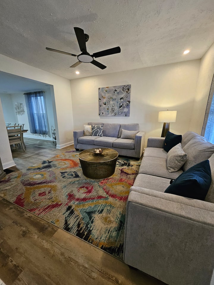 Lux On Lawn - Dayton