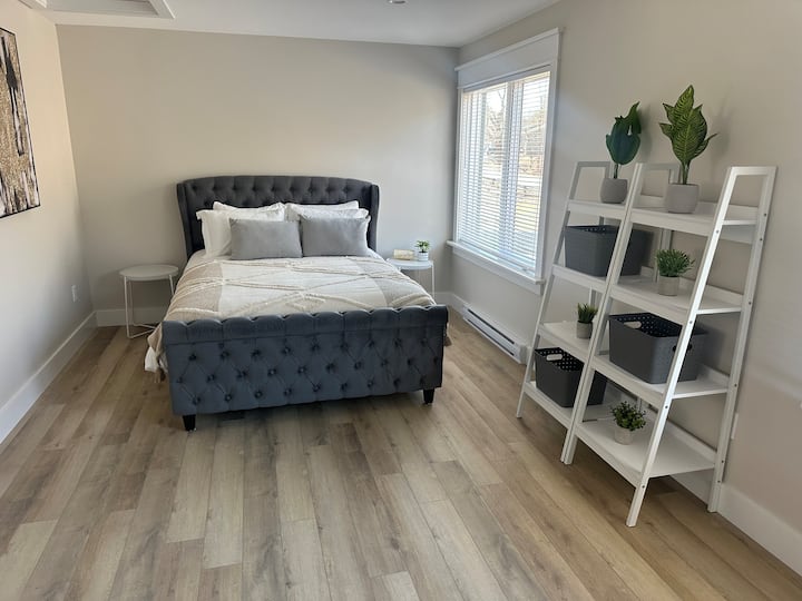 The Barron Suite - 2 - Kentville