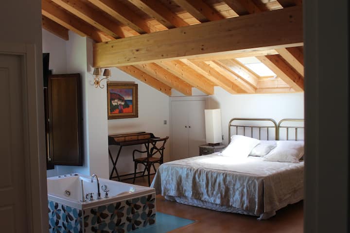 Baujo – Habitación Doble Con Hidromasaje - Cantabria