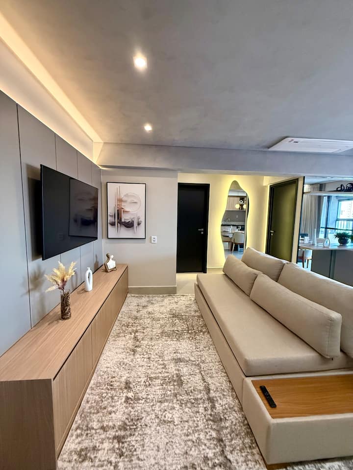 Apartamento Com 2 Suítes De Luxo / Setor Bueno - Goiânia