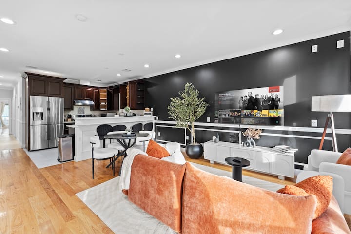 Prime Path Retreat | 3br Modern Haven | Sleeps 12 - Jersey City, NJ