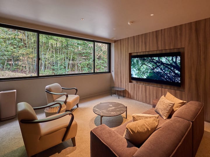 2 King Beds / Natural Hot Spring / Irori Table - Hakone