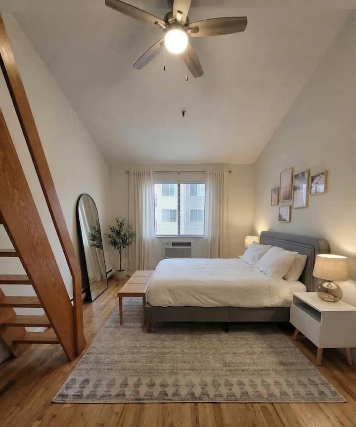 Duplex W Balcony •7-min Path & Nyc• World Cup - Hoboken, NJ
