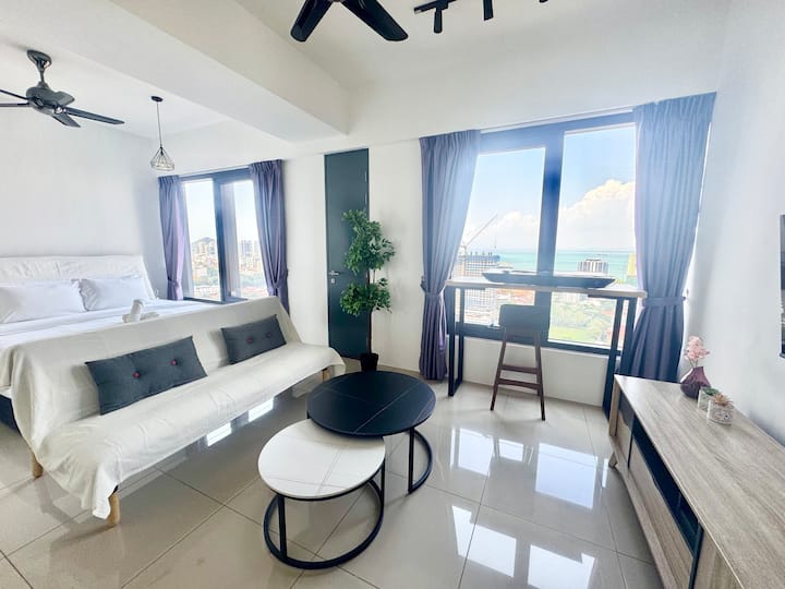 Studio Seaview Kingbed Water Purify High Floor 218 - George Town