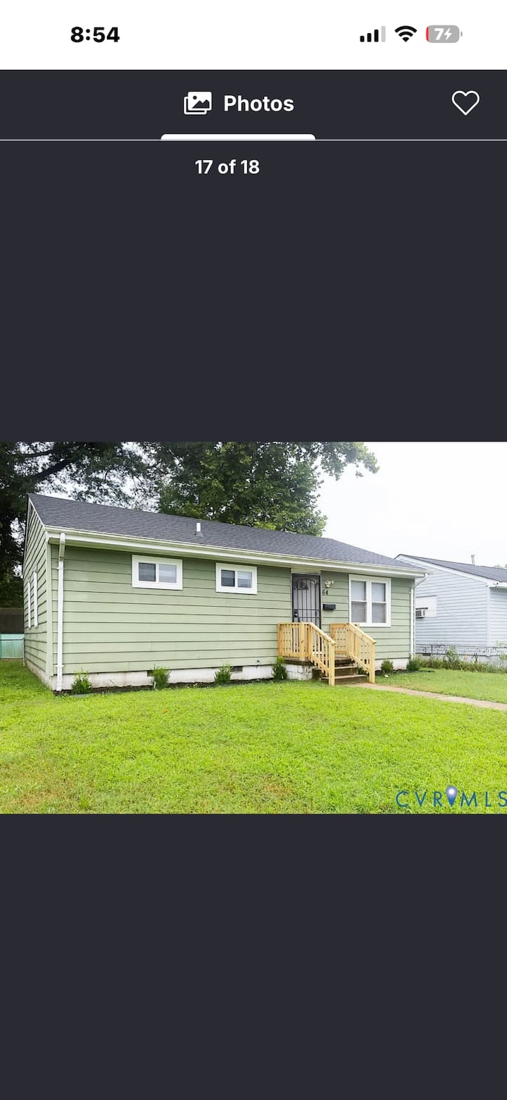 Charming 3-bedroom Getaway On Gibbons Confirmed - Petersburg, VA